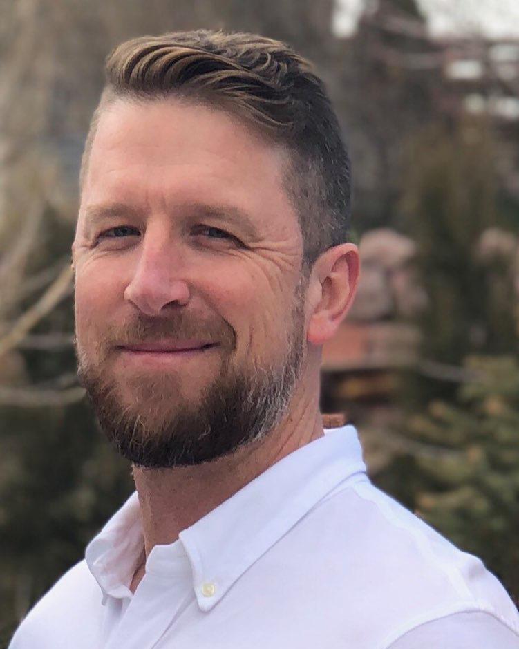 Caring Family Dentists in Littleton | Dr. Christina Linn